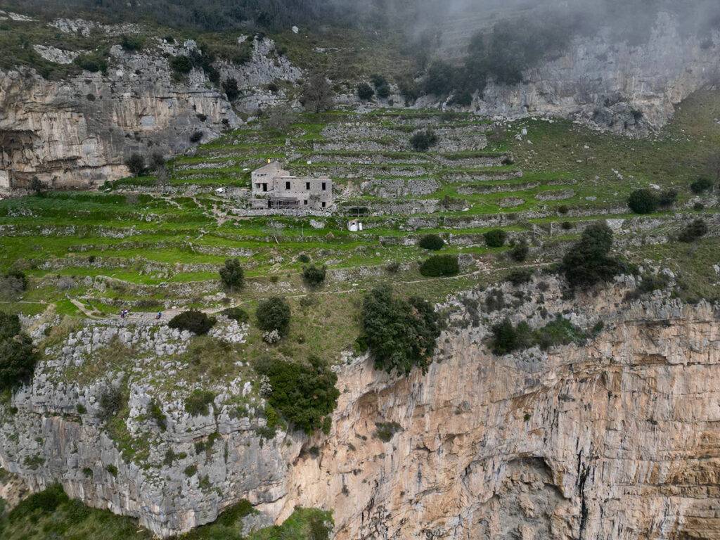 HOW TO HIKE PATH OF THE GODS | Whereabouts Worldwide