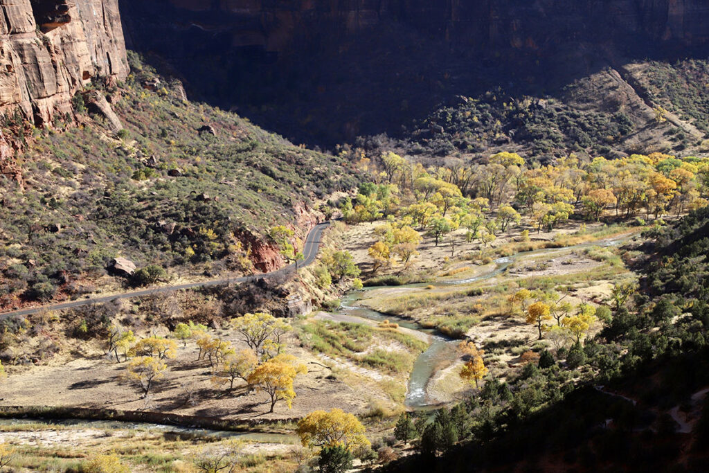 DETAILED GUIDE TO ANGELS LANDING - ZION NATIONAL PARK | Whereabouts ...